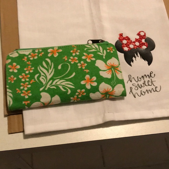 Disney | Accessories | Disney Wallet | Poshmark